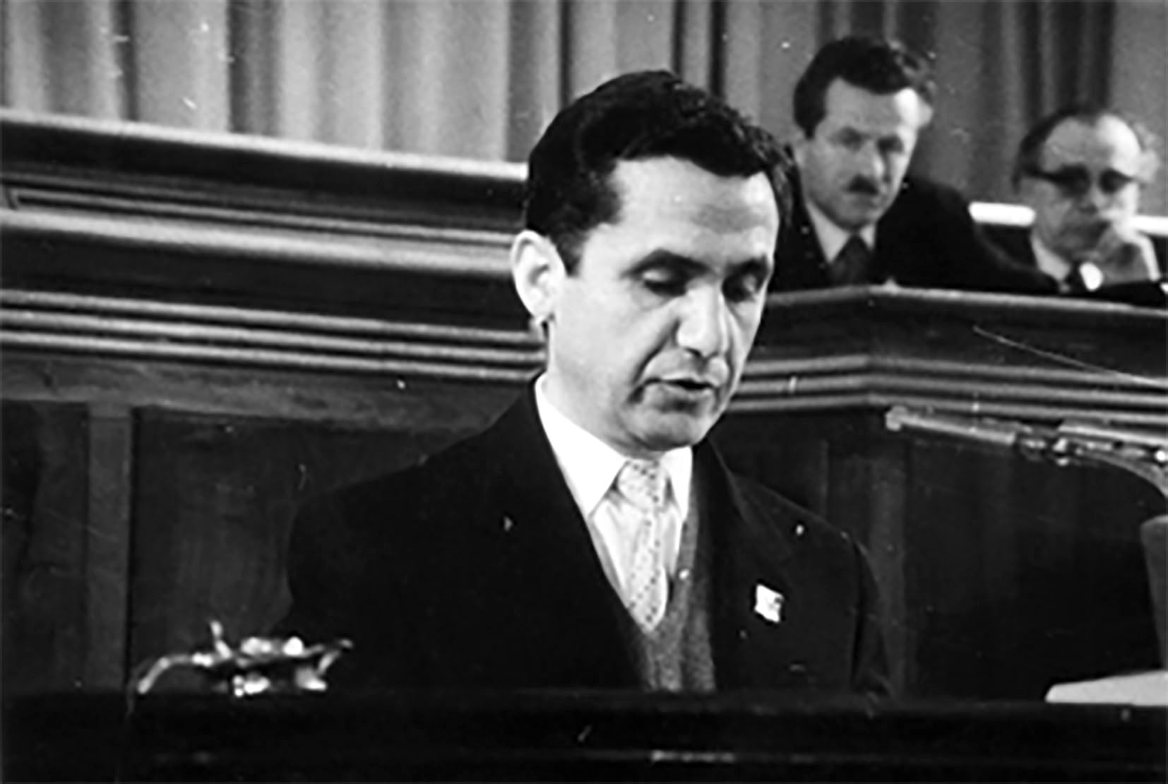 Vlerat historike të Kongresit të Drejtshkrimit - Gazeta Dita