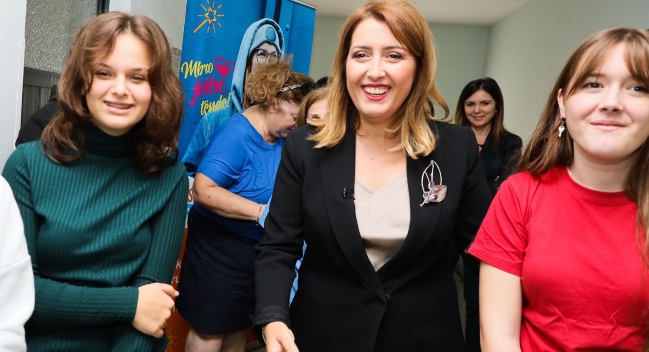 Fillon vaksinimi kundër HPV, Manastirliu: Përfitojnë rreth 15 mijë ...