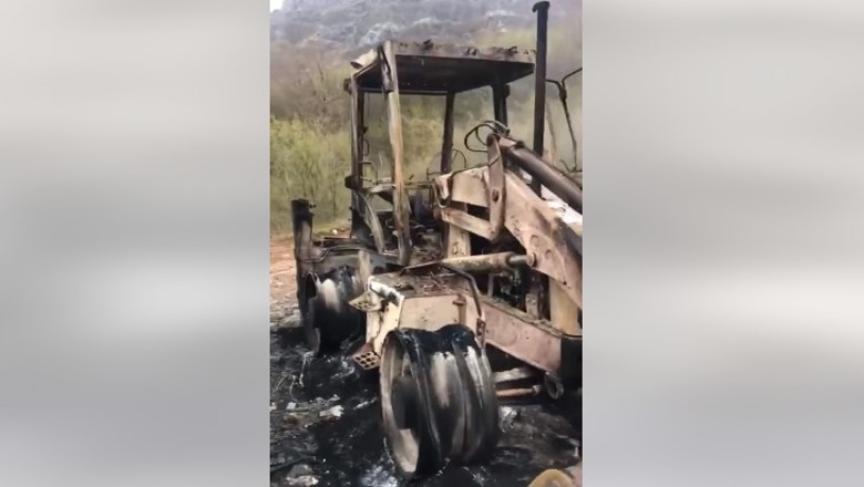 Shkrumbohet fadroma që pastronte inertet në disa rrugë të qytetit ...