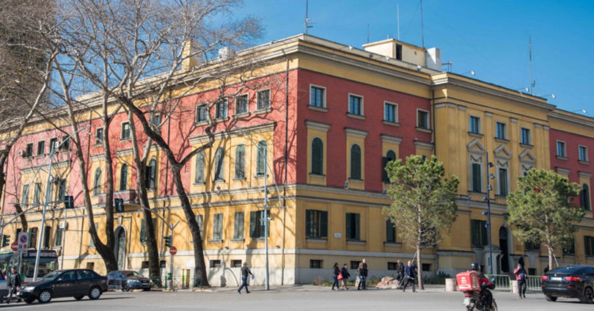 Nga sigurimet shoqërore te PPP-të, Ministria e Ekonomisë merr 16 ...