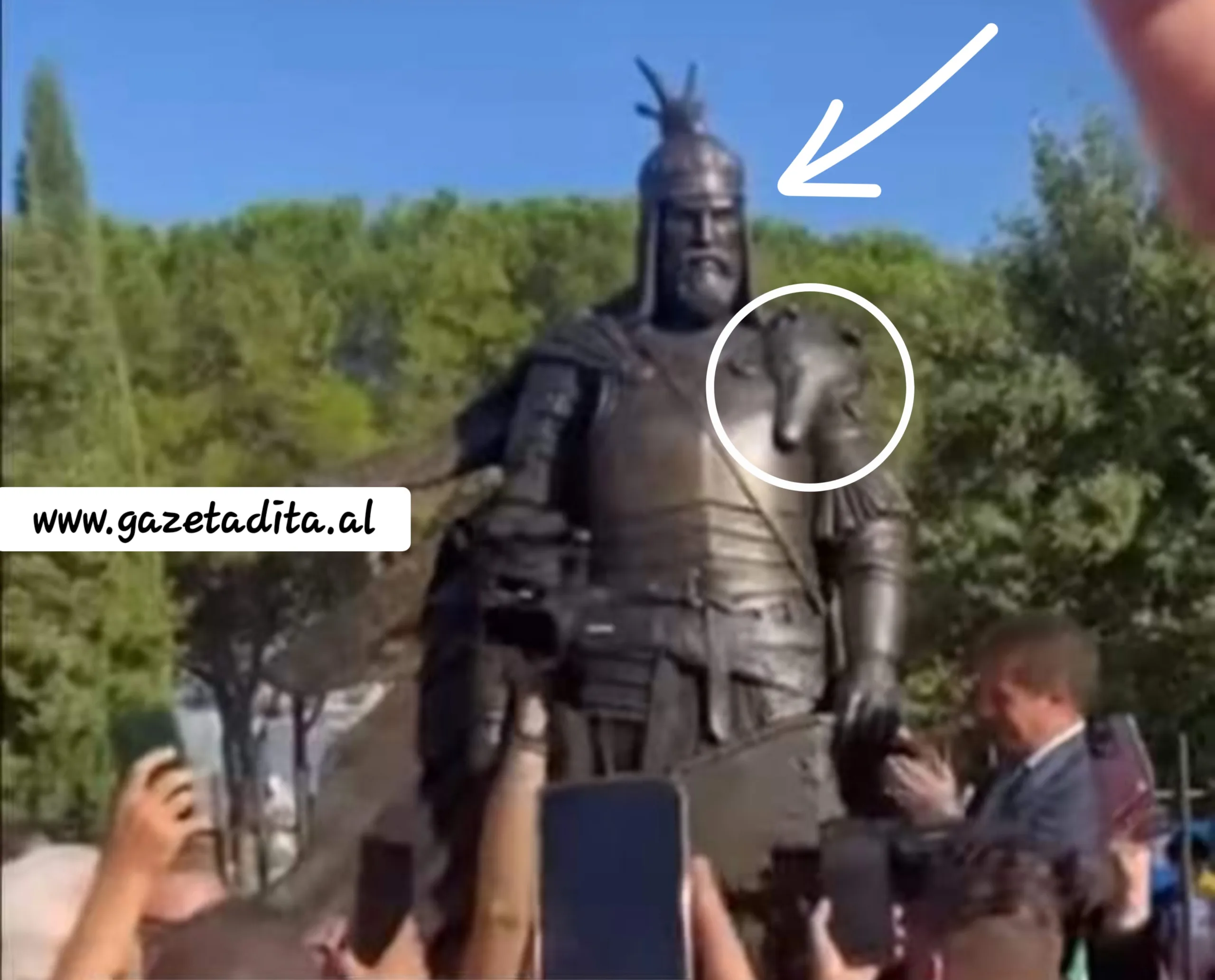 FOTO: "I ngjan Edi Ramës"... Shtatorja e Skënderbeut vendoset në Horën ...