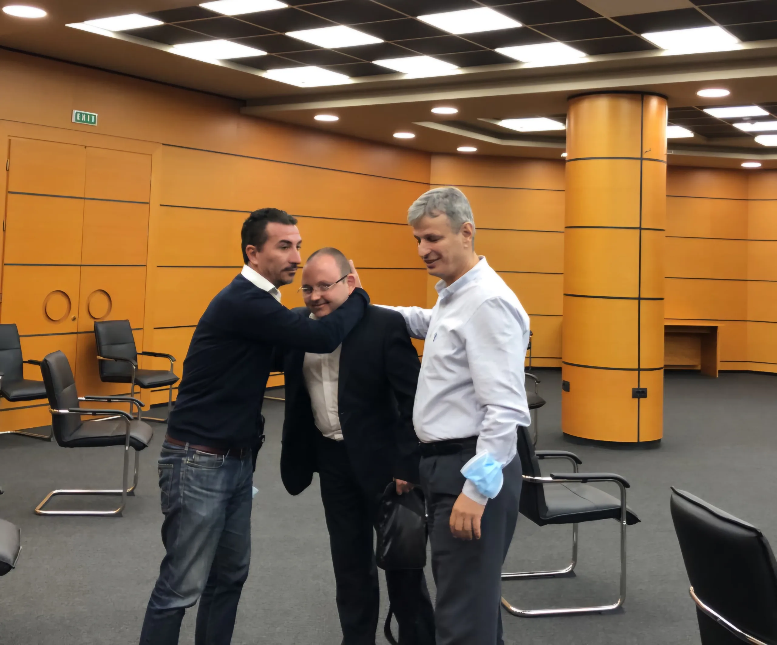 A është Engert Pëllumbi "socialist" - Gazeta Dita