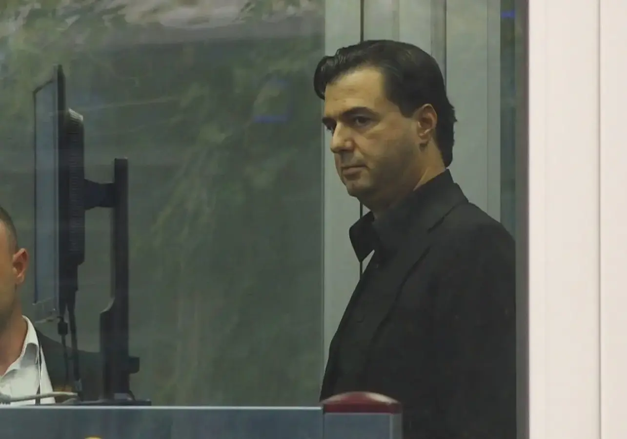 Ish-ministri Lulzim Basha thirret në SPAK për 21 janarin - Gazeta Dita